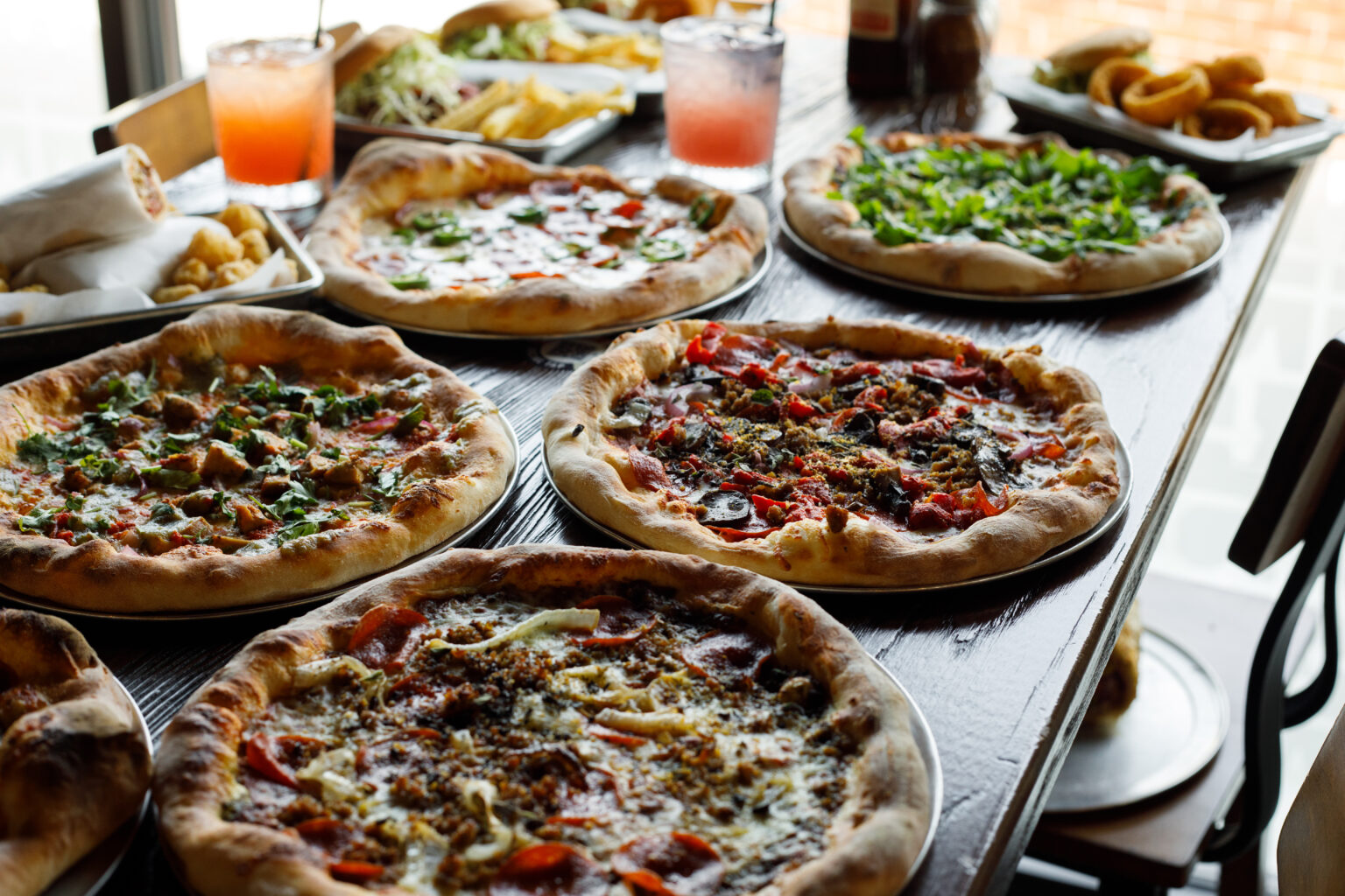 Social Tap Drinkery – Tap in. Hang out.